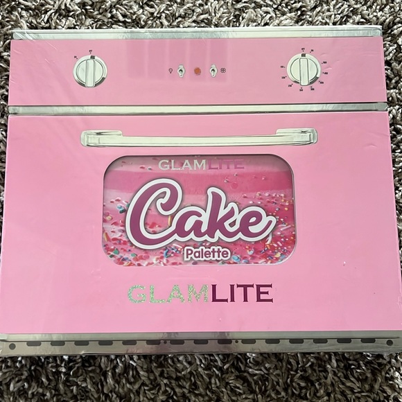 Glamlite | Makeup | Glamlite Cake Palette | Poshmark